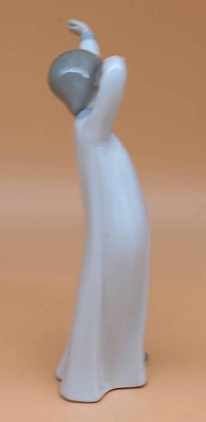 Nao by Lladro Spanish Porcelain Girl/boy Yawning Ready for Bed Figurine ...