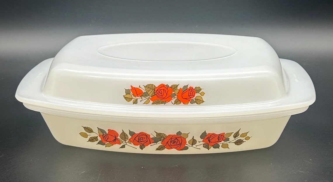 Phoenix Opalware - Red Rose Pattern Roasting Dish and Lid - Etsy UK