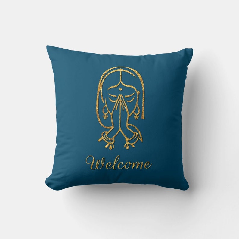 Welcome Namaste Golden Sign, Traditional Indian Lady, Hinduism, Welcome ...