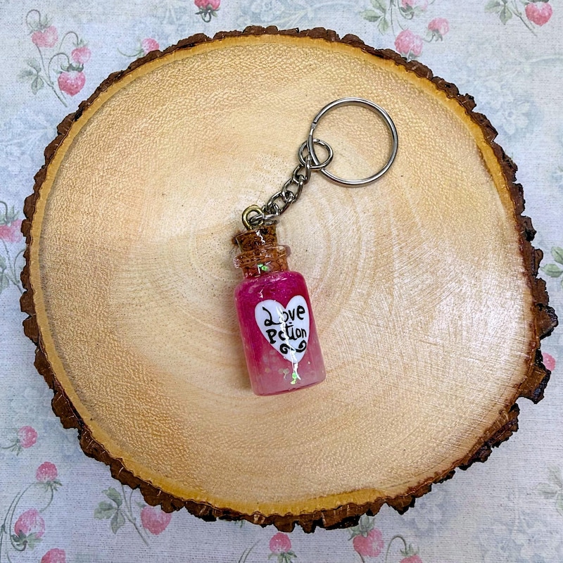 Potion Bottles Keychain - Etsy