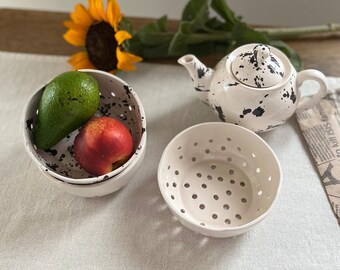 Handmade Ceramic Fruit Colander, Strainer Bowl Set, Kitchen Display ...