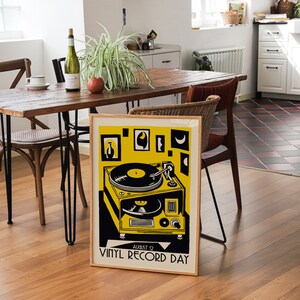 VINYL RECORD DAY Poster, Retro Turntable Vinyl Art, Music Memorabilia ...