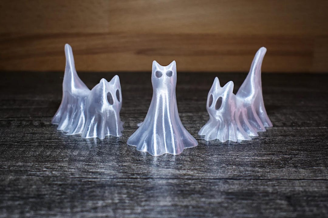 Ghost Cats to Decorate on Halloween - Etsy