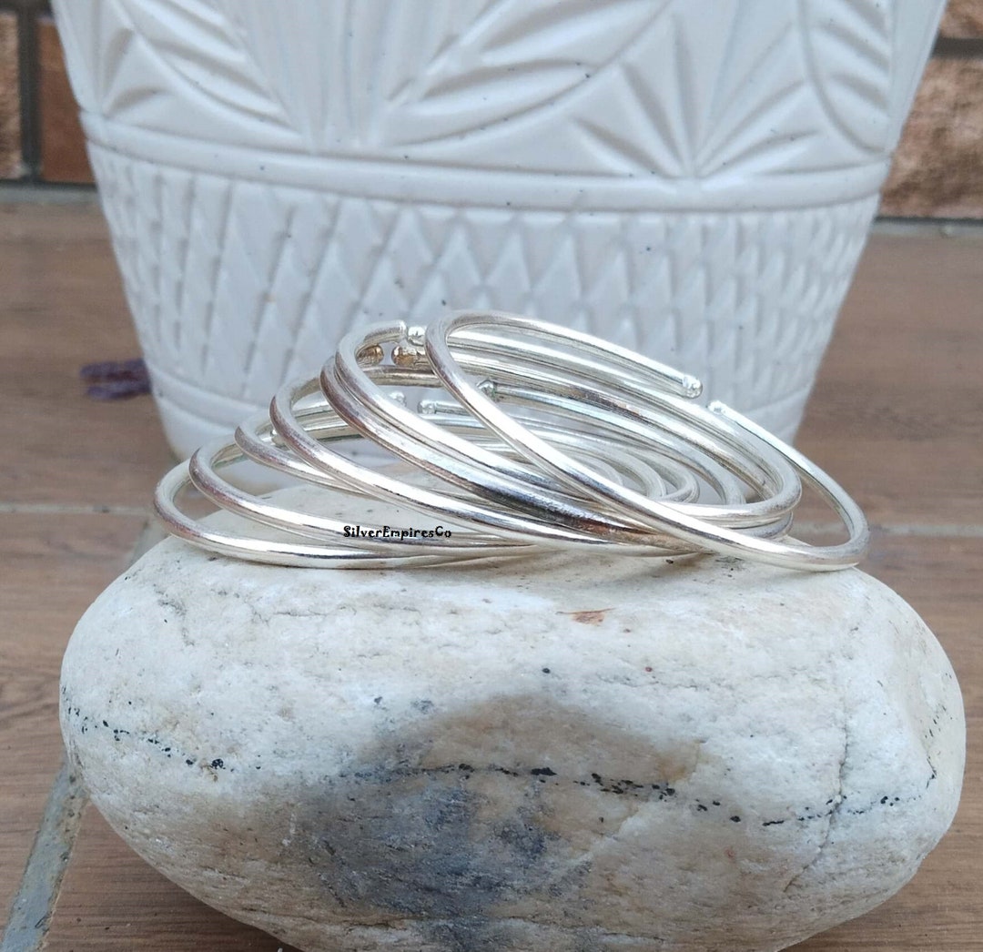 Elegant 7-piece Silver Bangle Set 925 Sterling Silver Crafted With Care ...