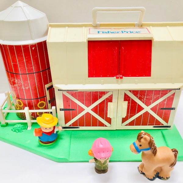 Little People Barn - Etsy