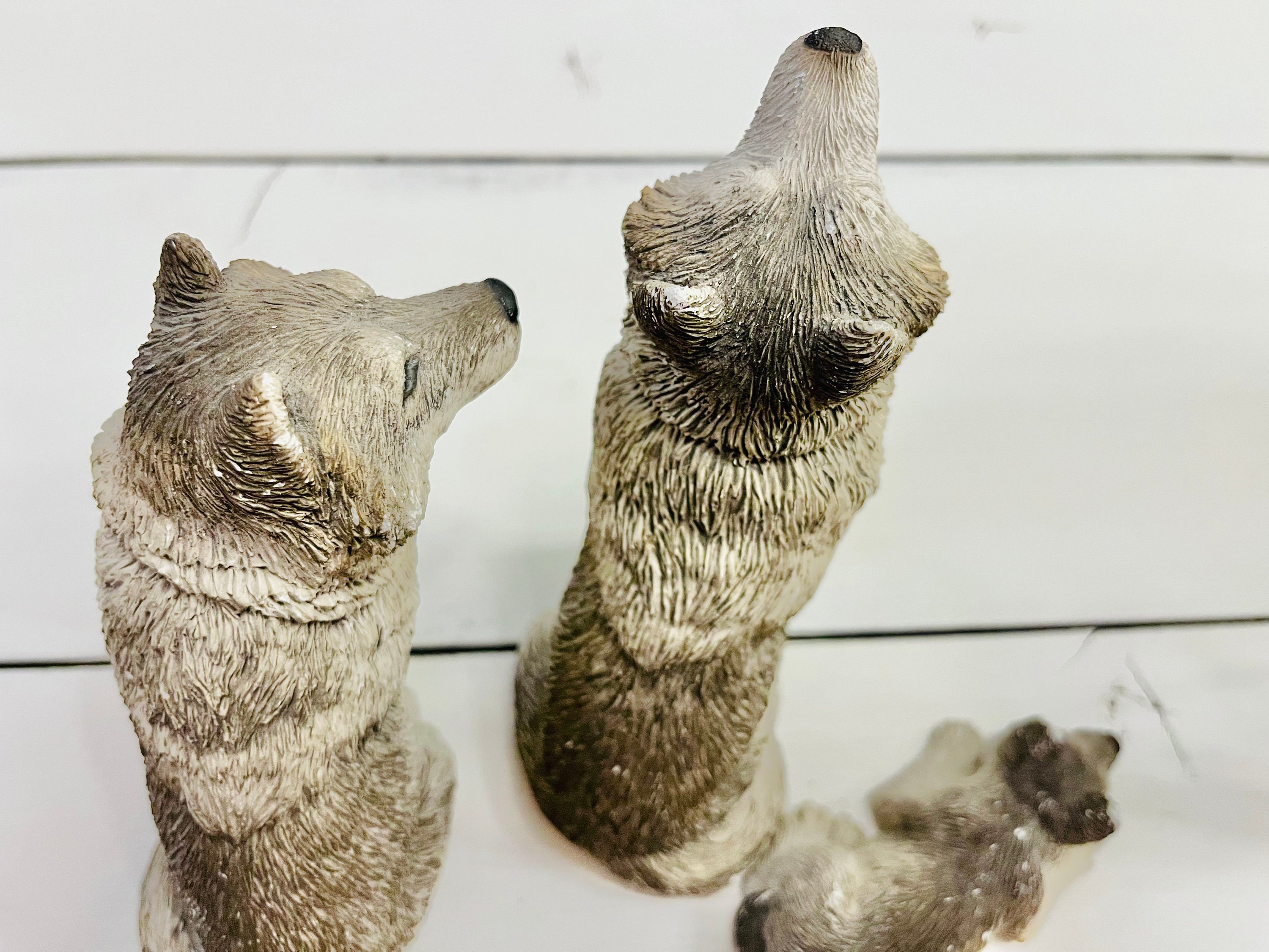 Sandicast Wolf Howling Pup Lying Figurines Lot of 3 Collectible 1995 ...