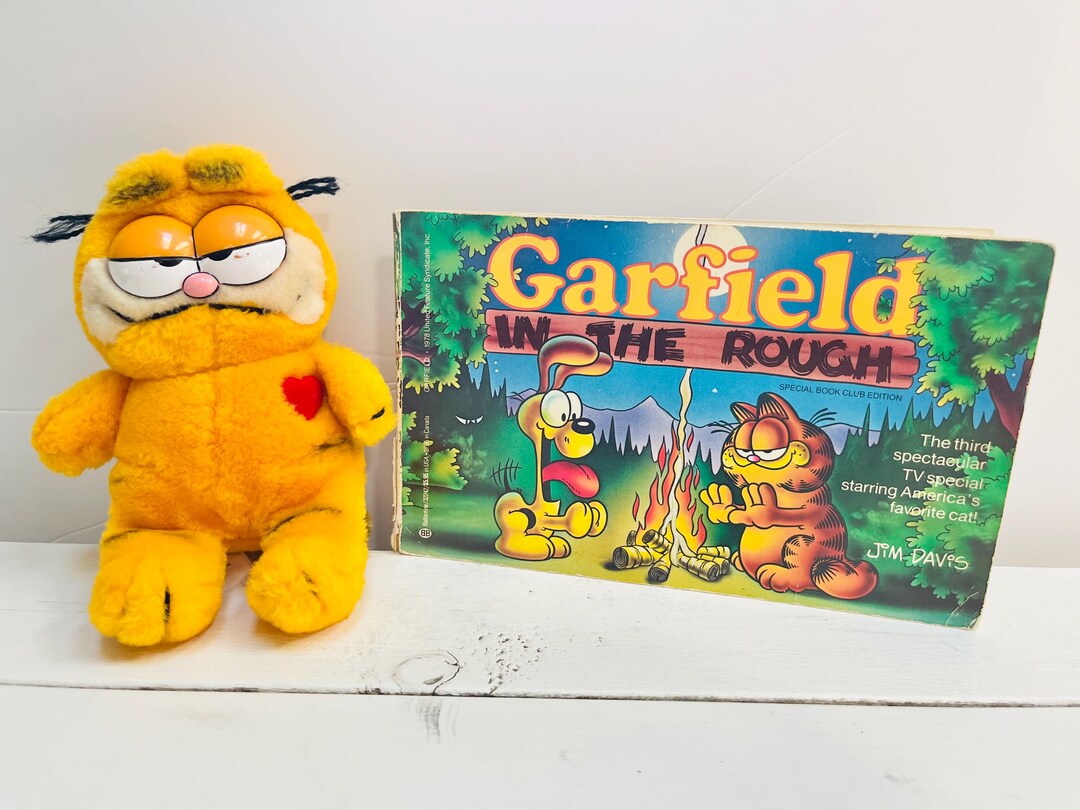 Vintage 1981 Garfield Plush Toy With "in the Rough" Comic Book - Etsy