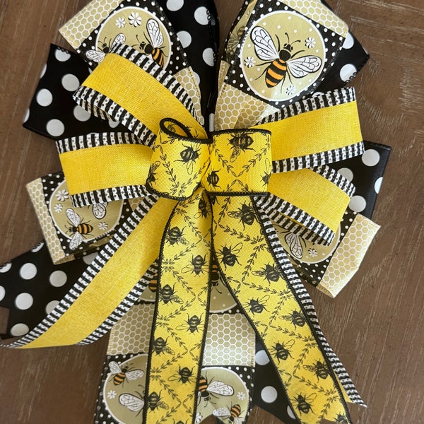 Honey Bee Wreath Etsy