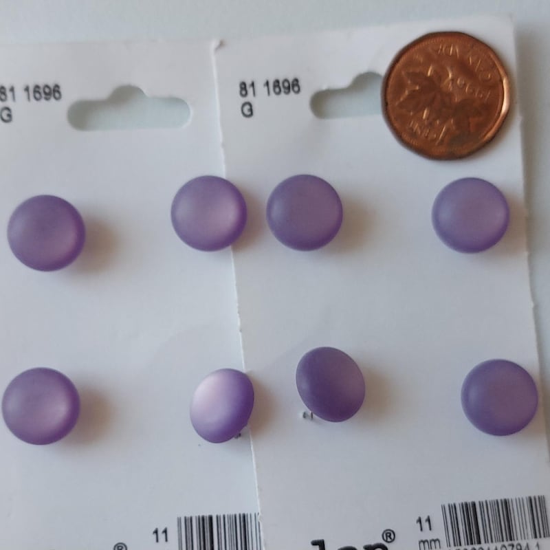 Light Purple Buttons - Etsy