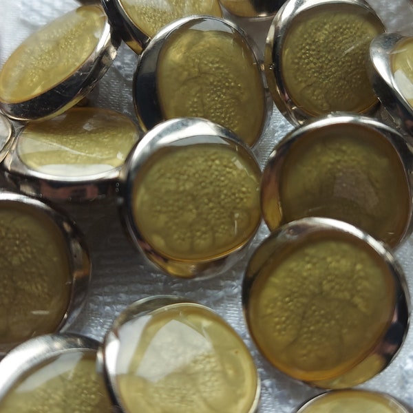 Chartreuse Vintage Buttons - Etsy