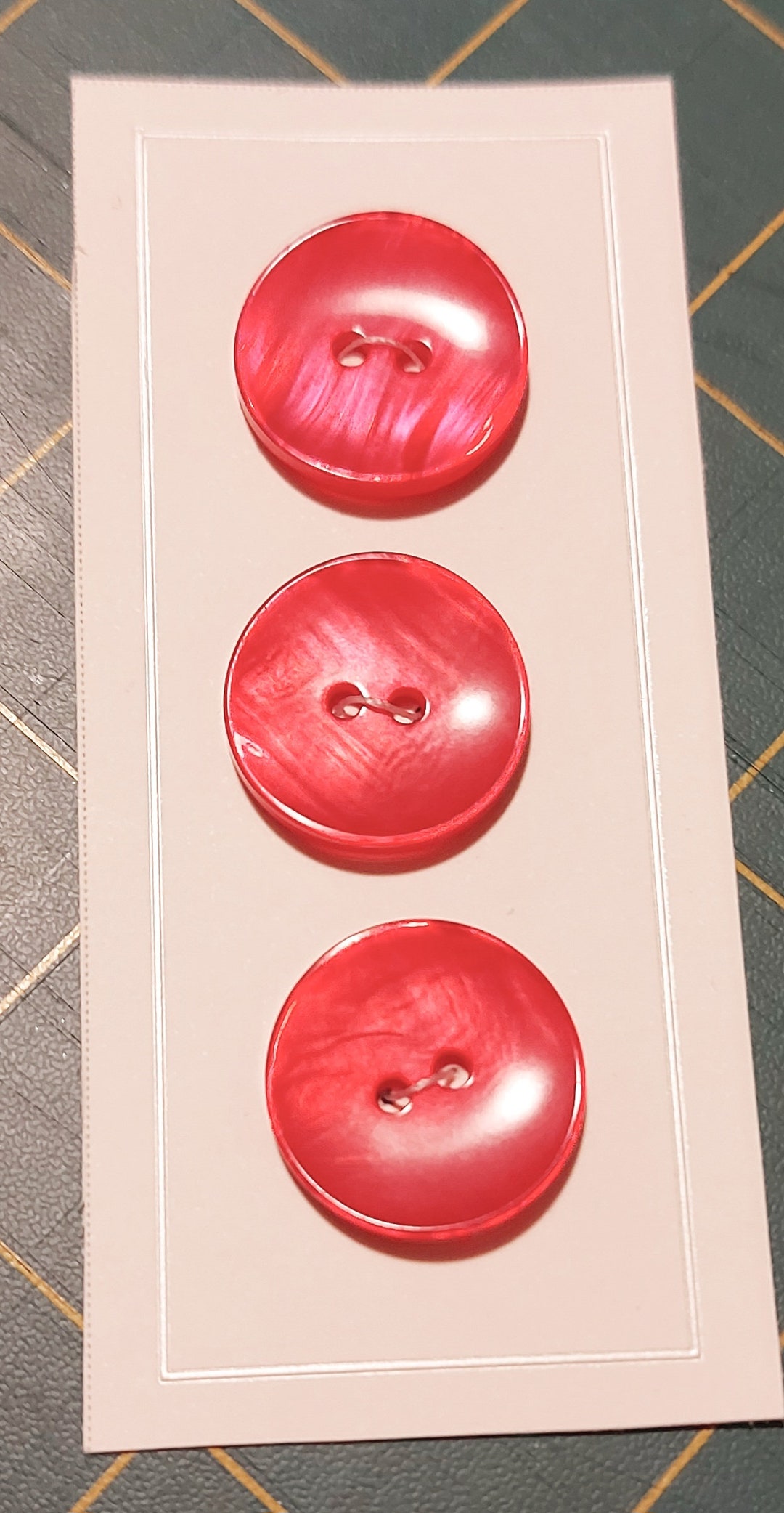 Red Buttons Glossy Pearlized 20mm Two-hole Flat Buttons - Etsy