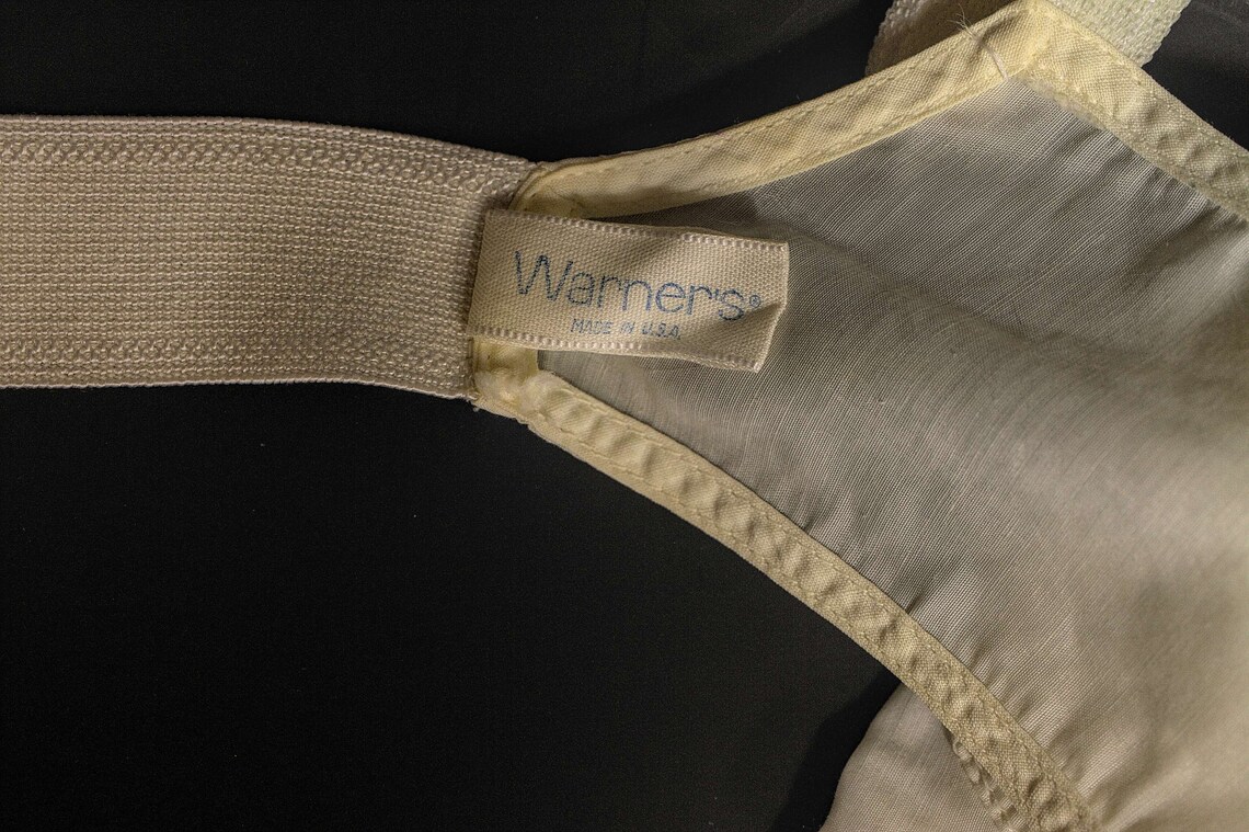 Warners Bra, Vintage Lingerie, White Bra, Retro Lingerie, Wireless Bra ...