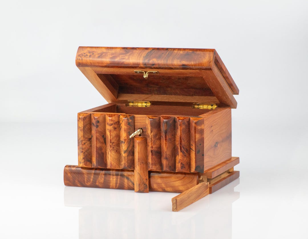 Handmade Thuya Burl Wooden Secret Box of Moroccanthuya Burl Wood ...