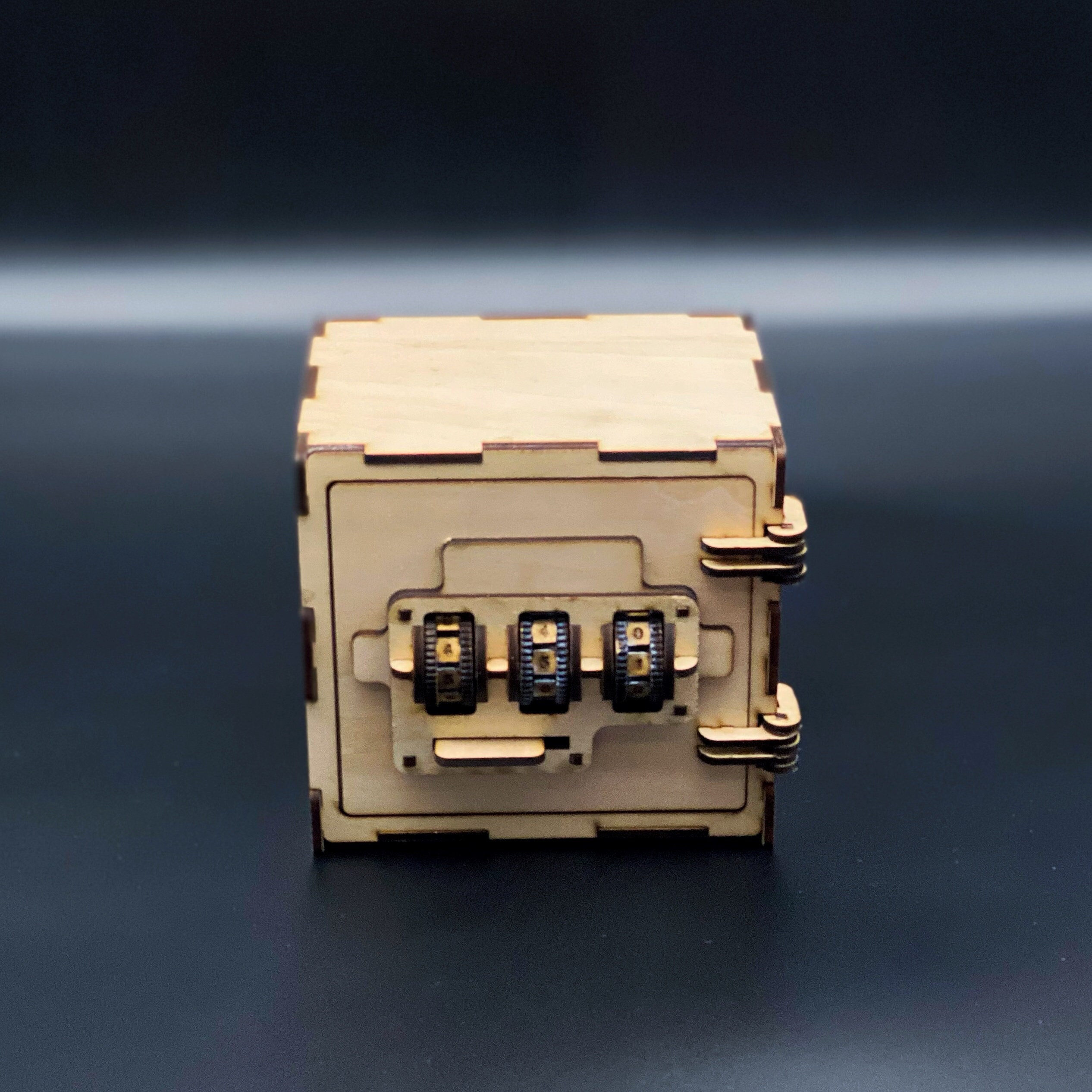 The Quandary Cube Puzzle Box Fun Solvable Box Mini Escape Room Game ...