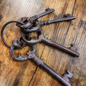 Vintage Cast Iron Jailor Key Set ( Set of 4) - Etsy