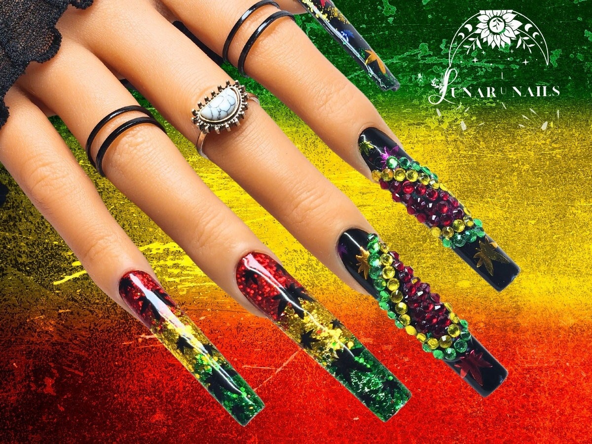420 Nail Art