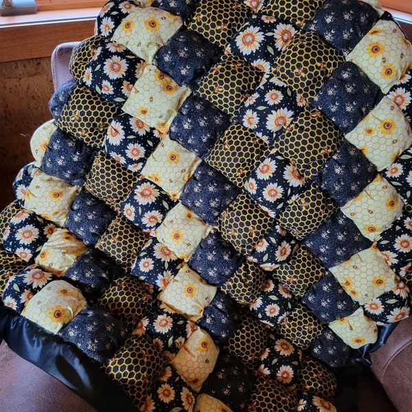 Puff Quilt - Etsy