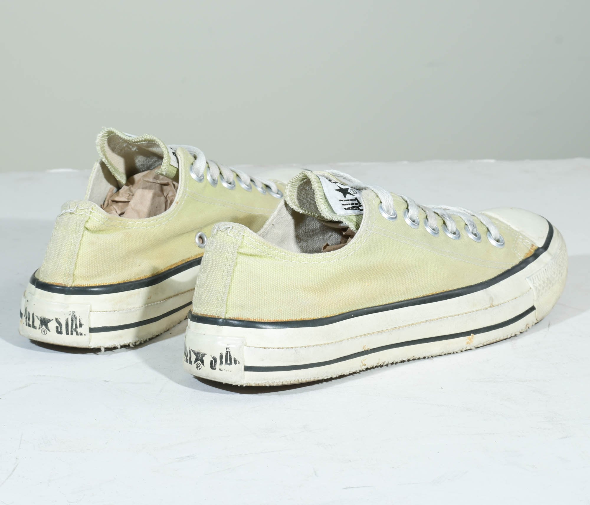 Vintage 2000s CONVERSE Chuck Taylor All Star in Chartreuse 4.5 / 6.5 ...
