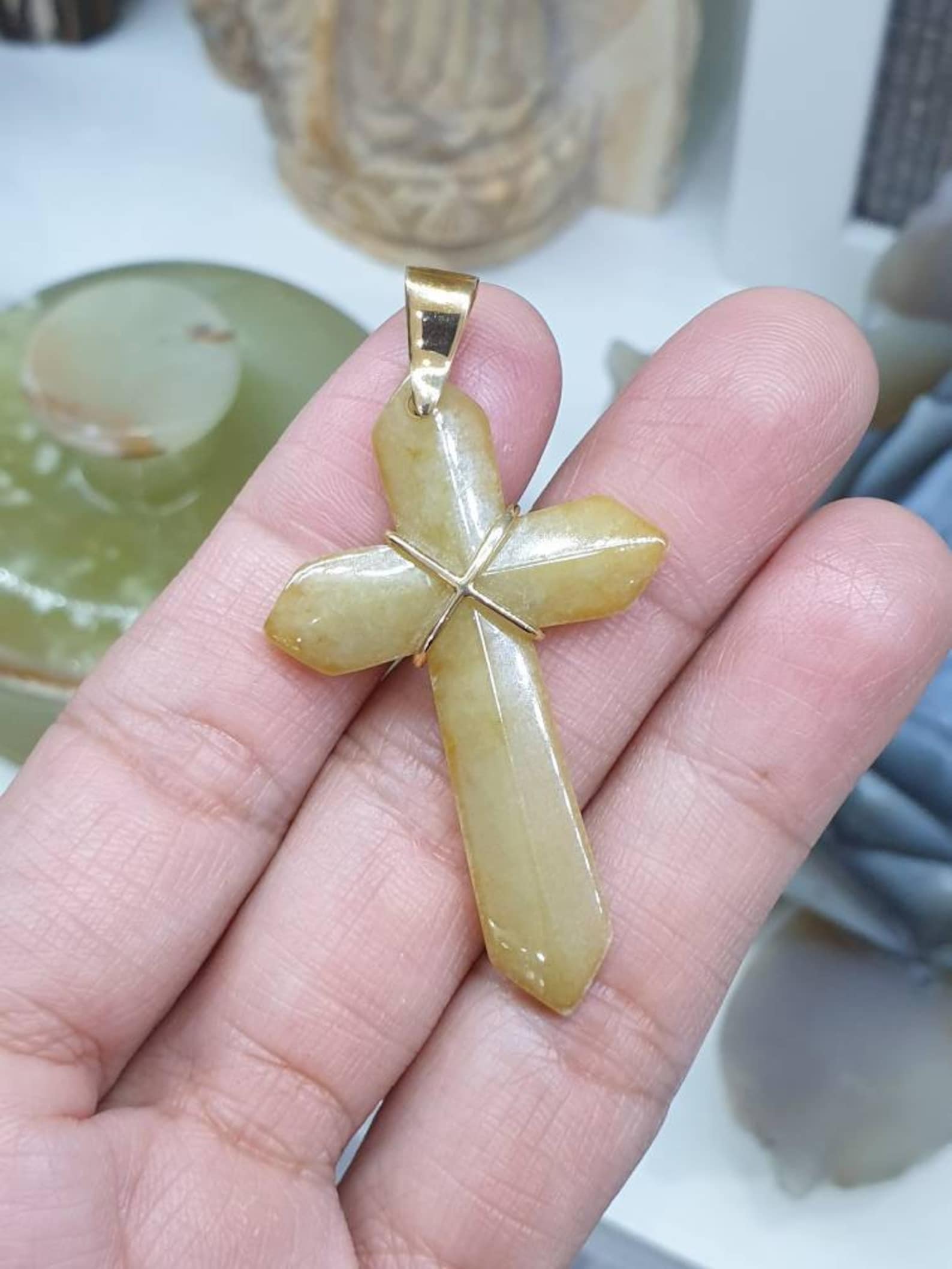 Honey Jade Cross Pendant in 14 Karat Gold - Etsy