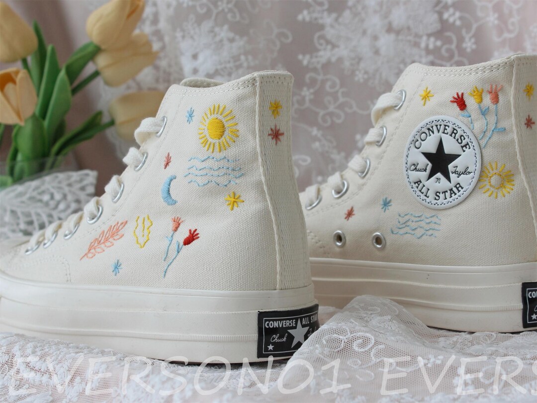 Custom Embroidered Converse Chuck Taylor 1970s: Hand-stitched Floral ...