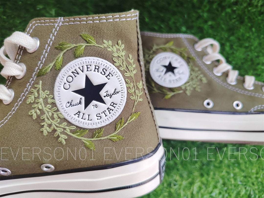 Custom Converse Embroidered Shoes Converse Chuck Taylor 1970s Custom ...