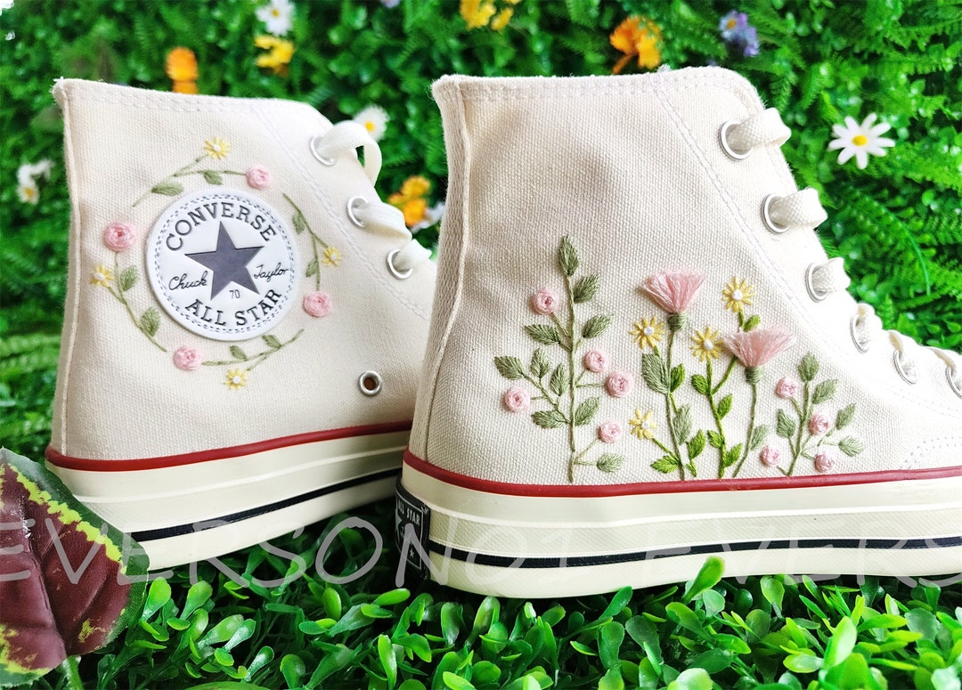Customized Converse Embroidered Shoes Converse Chuck Taylor 1970s ...