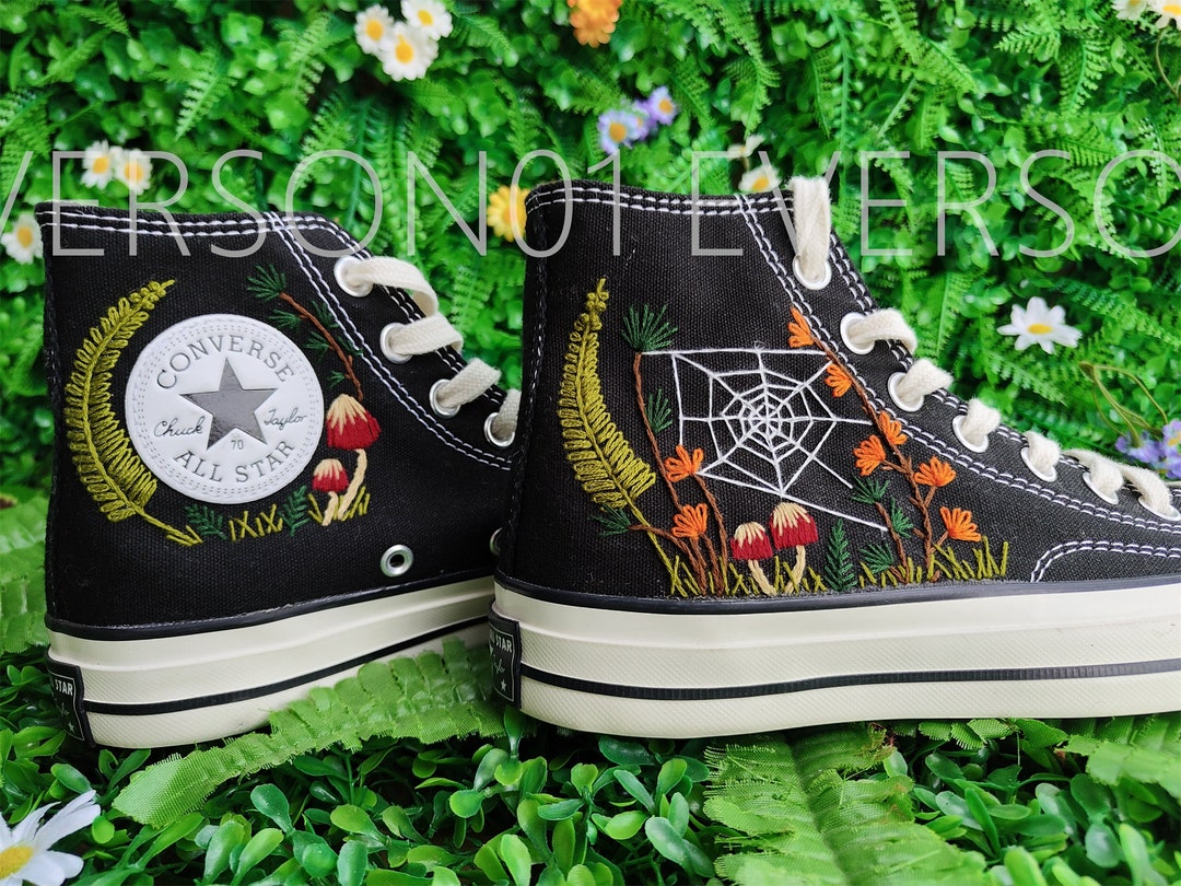 Custom Converse Embroidered Shoes Converse Chuck Taylor 1970s Custom ...