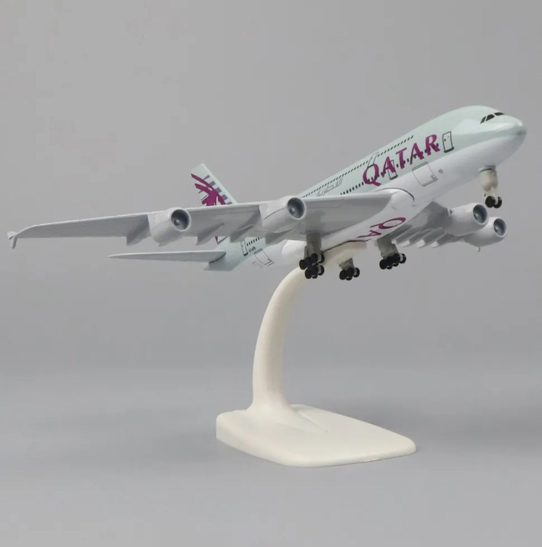 Qatar Airways AIRBUS A380 Airplane Model 1:400 Metal Decor Display for ...