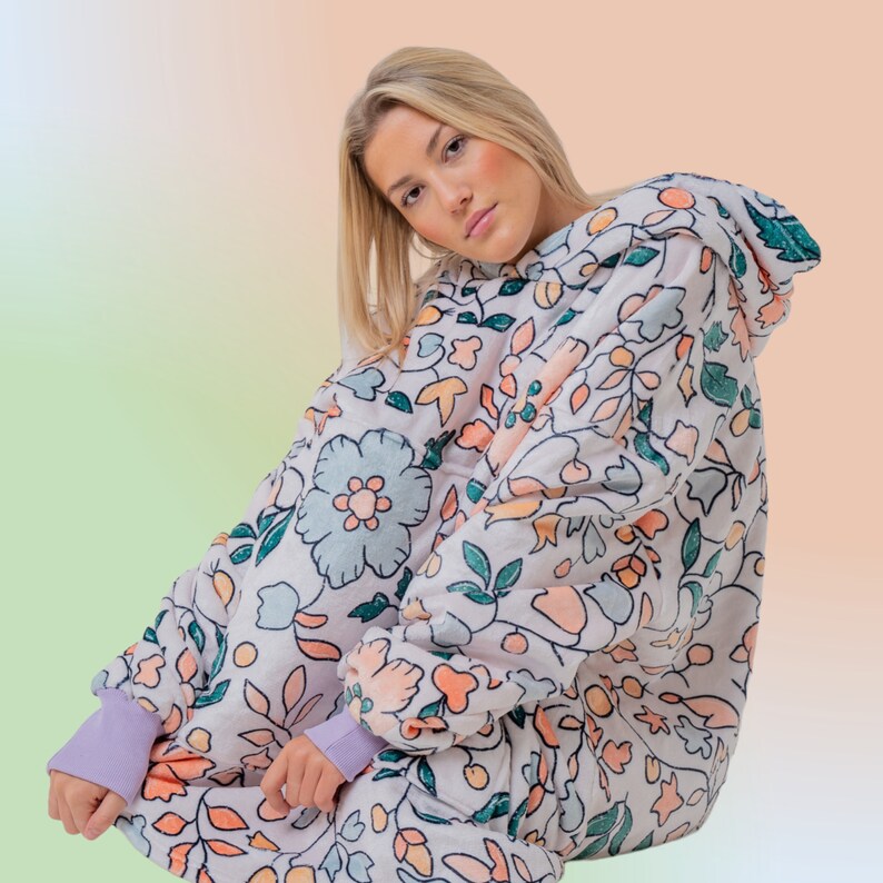 Luxe Cosy Aesthetic Flower Meadow Hoodie Blanket Snuddie Snoodie ...