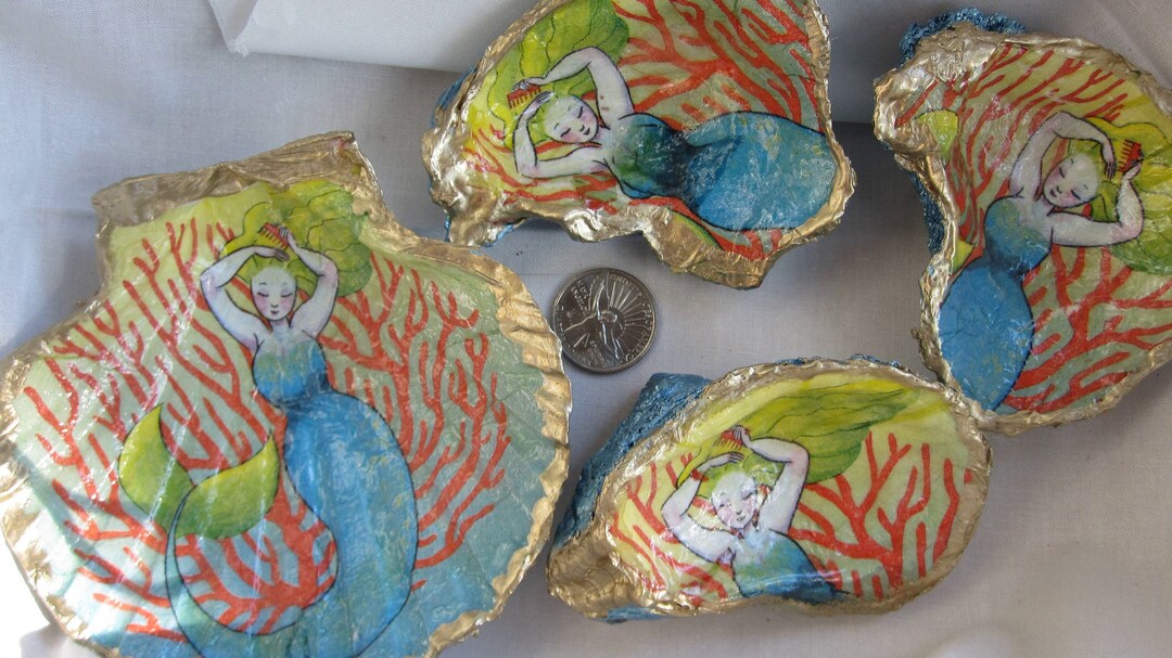 Mermaid in Oyster Shell, Decoupage Design, Lot of Different Seashells ...