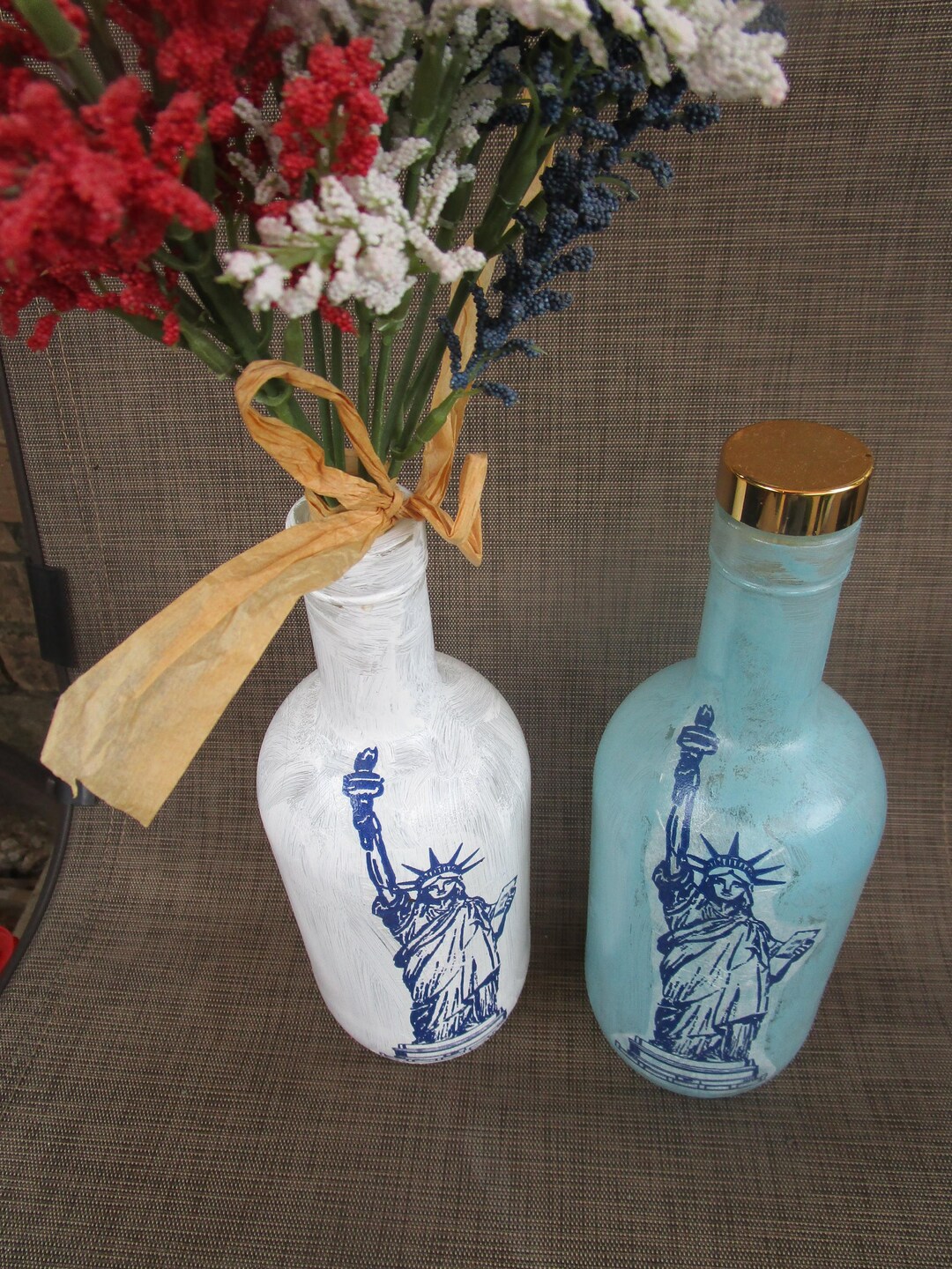 Distressed Painted Bottle Vase, Statue of Liberty, 4th of July ...