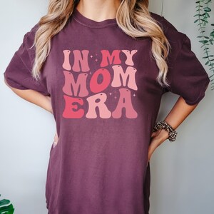 Retro in My Mom Era T-shirt, Mother Era Tee, Mother's Day Gift for Her ...