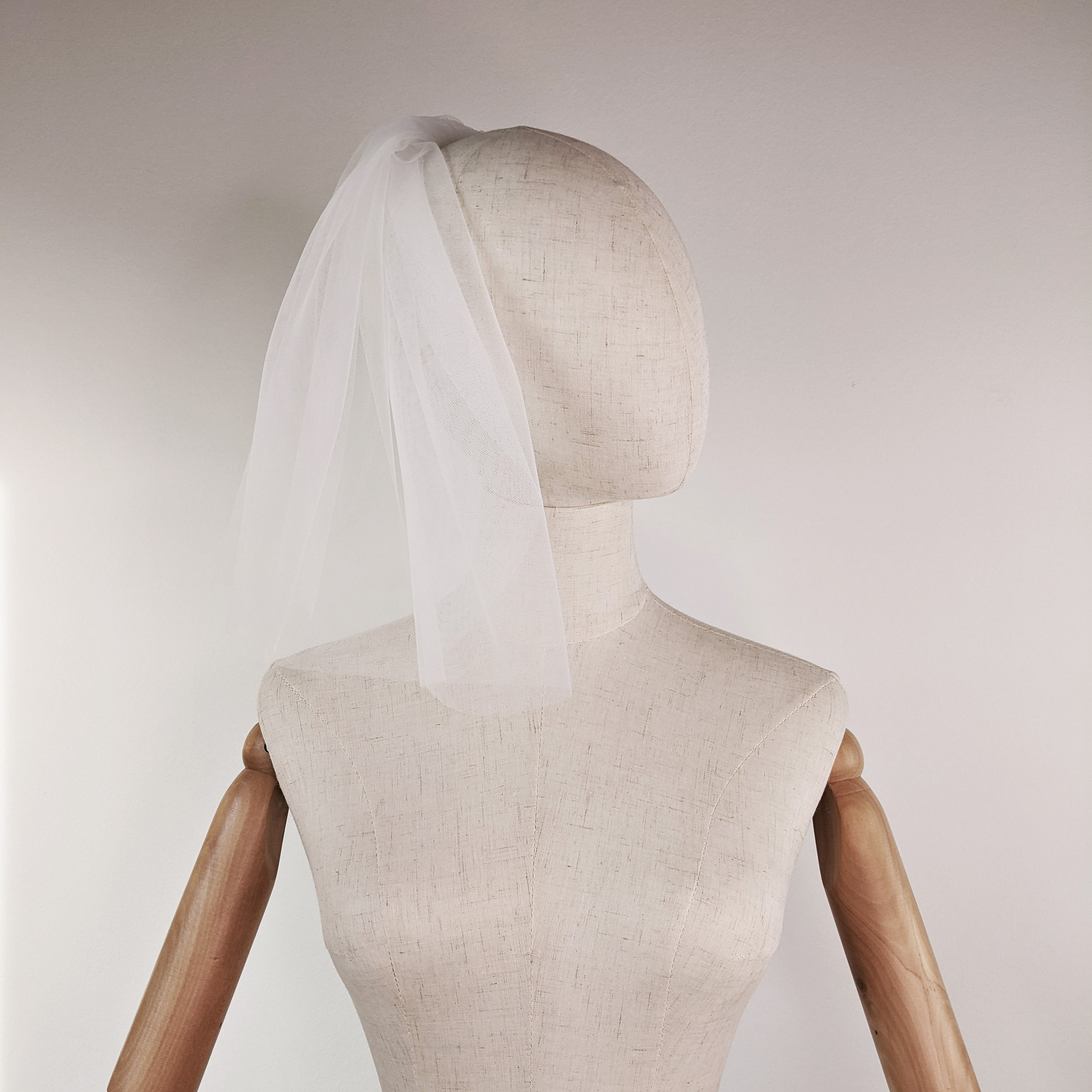 Simple Wedding Veil Barely There Ivory Soft Tulle, Single Tier Rounded Edge With Bridal Comb - Etsy