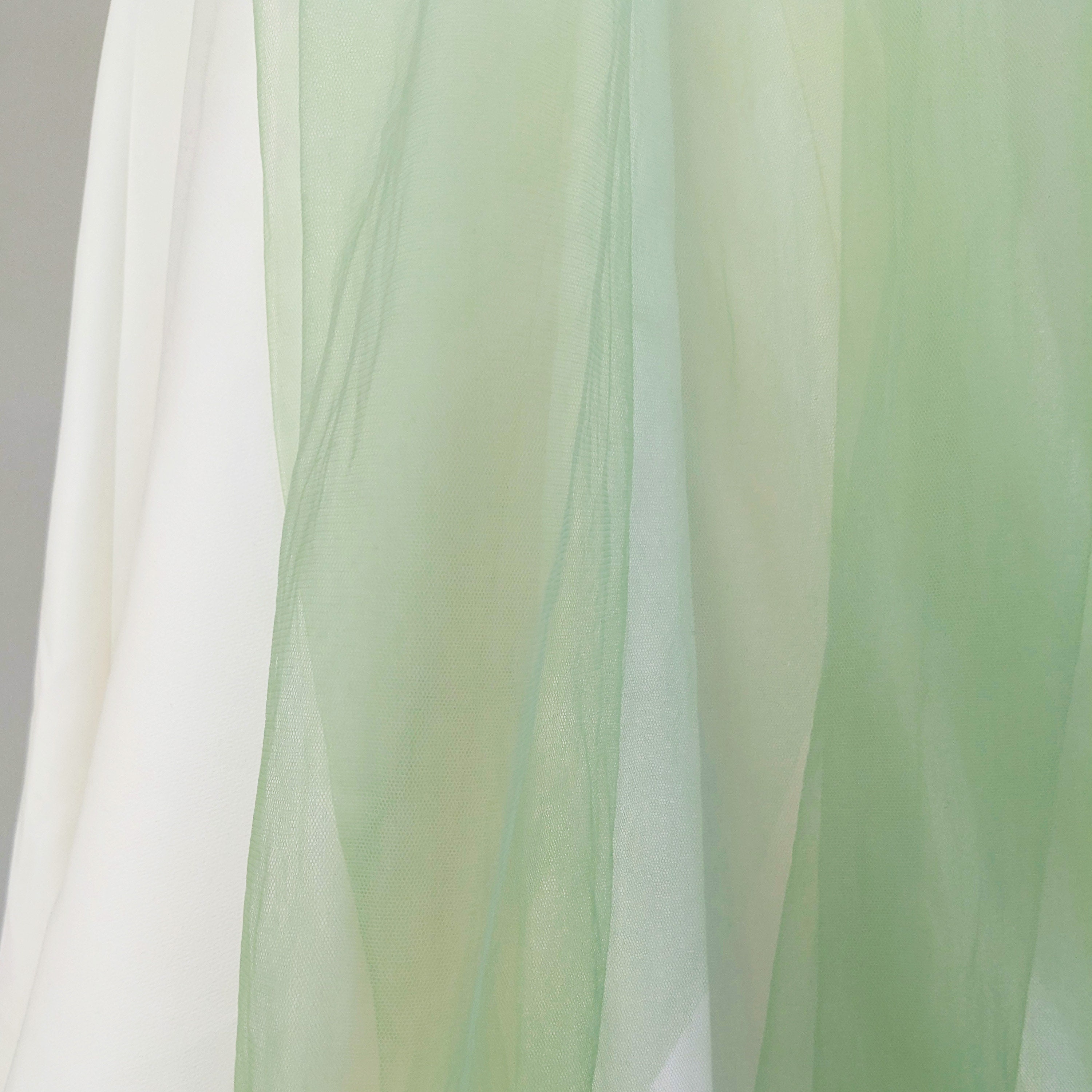Ombre Green Wedding Veil Dip Dyed Green Soft Tulle, Single Tier Rounded ...