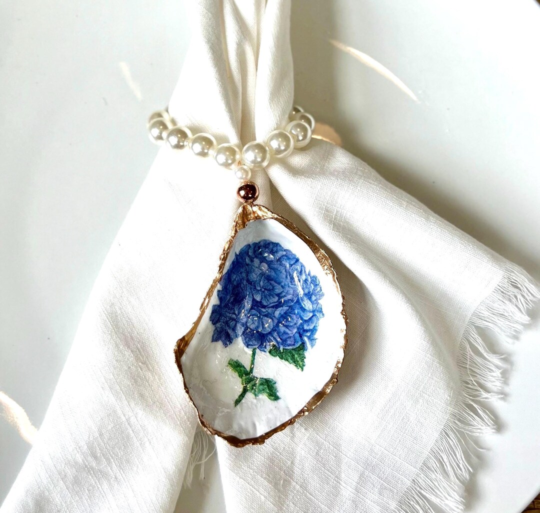 HYDRANGEA PARTY Decor Coastal Table Setting Oyster Shell Napkin Ring ...