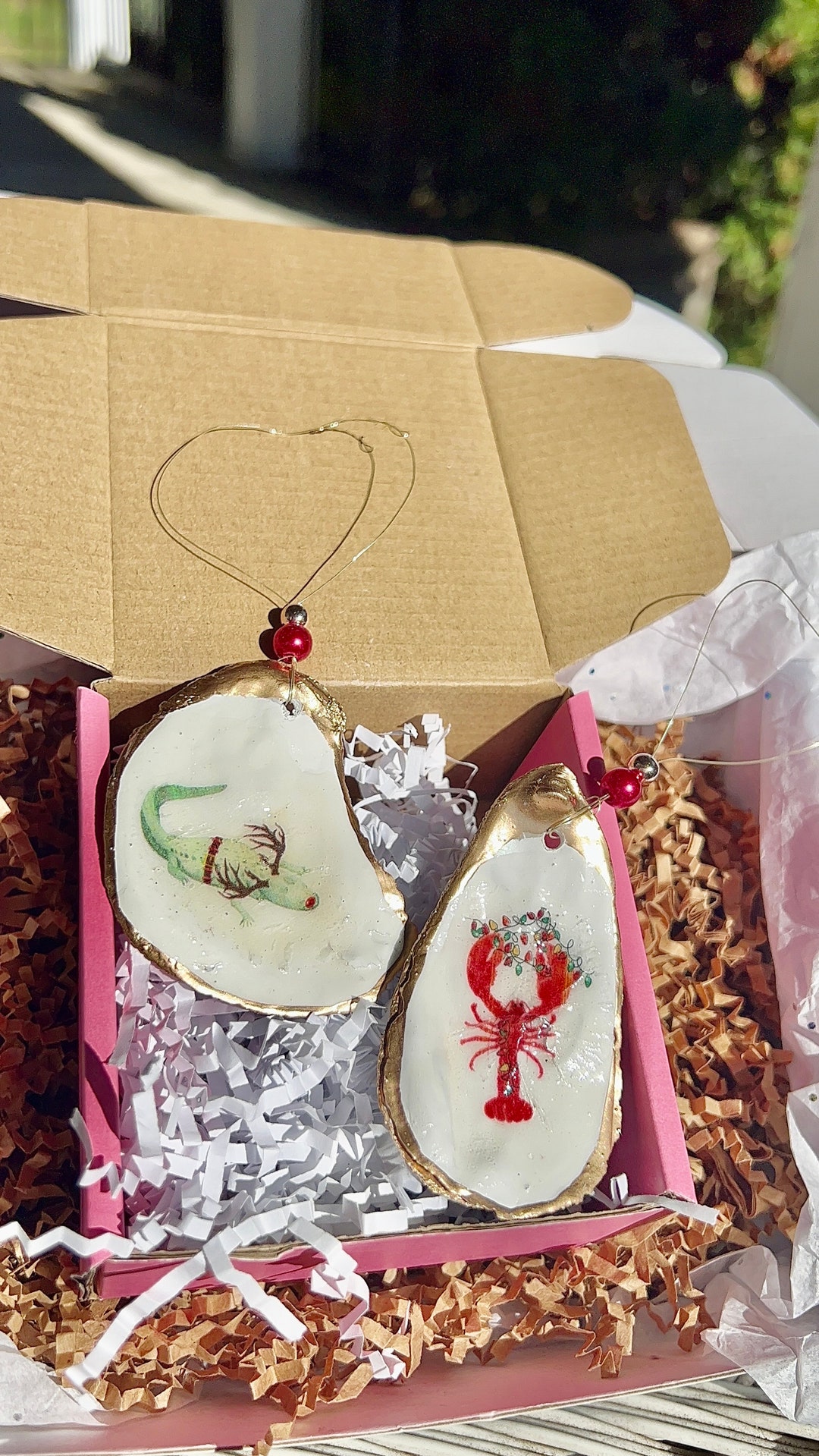 Cajun Christmas Crawfish Oyster Shell Ornament. Crawfish Alligator ...