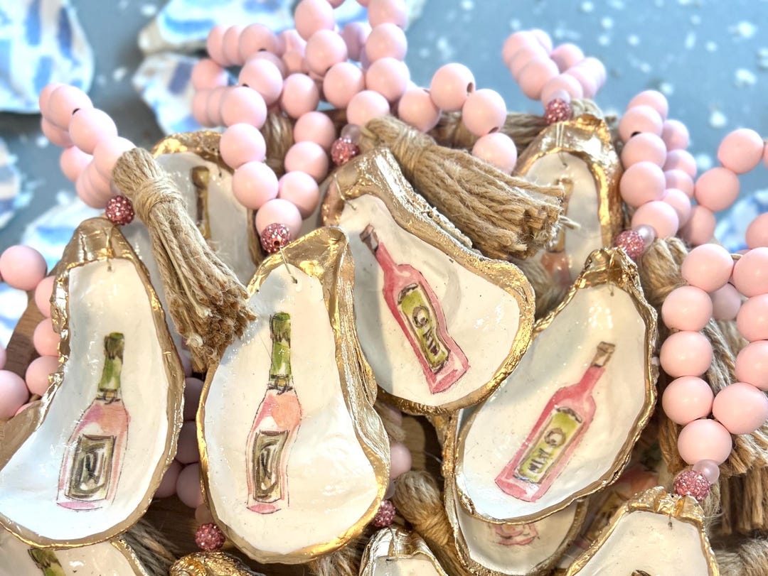 Pearls and Prosecco Favor. Pink Oyster Shell Party Favor. Bridal Shower ...