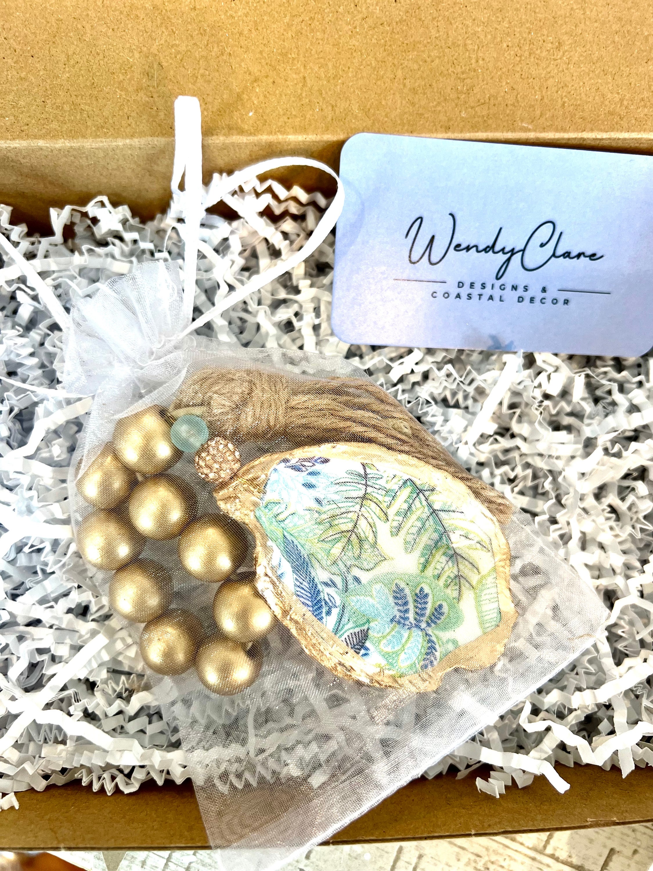 Palm Beach Event Favor and Decor Set Coastal Ring Dish Favor & Shell ...