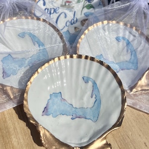 Cape Cod Wedding Favor Idea Decoupaged Shell Dish Jewelry Tray. Beach ...