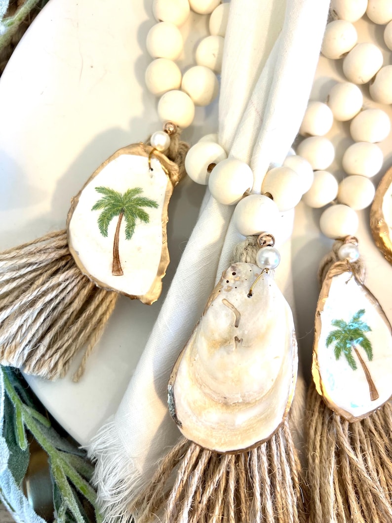 Palm Tree Shell Napkin Ring Beach Dinner Party Idea. Beachy Florida ...