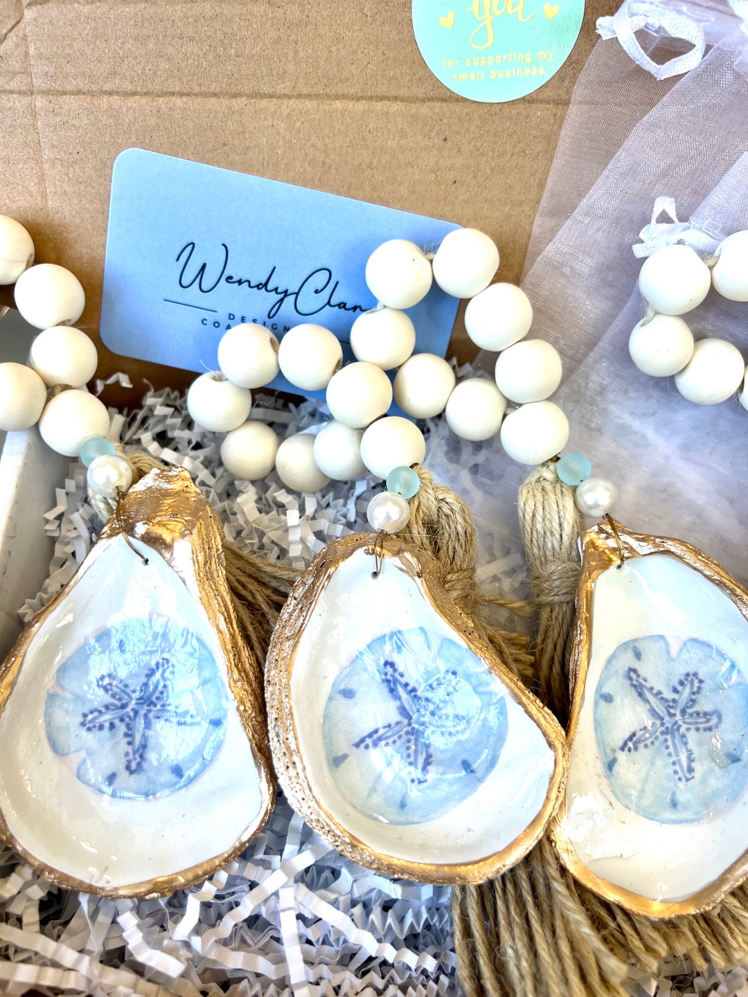 Destination Wedding Table Decor Idea Blue Sand Dollar. Beachy Shell ...
