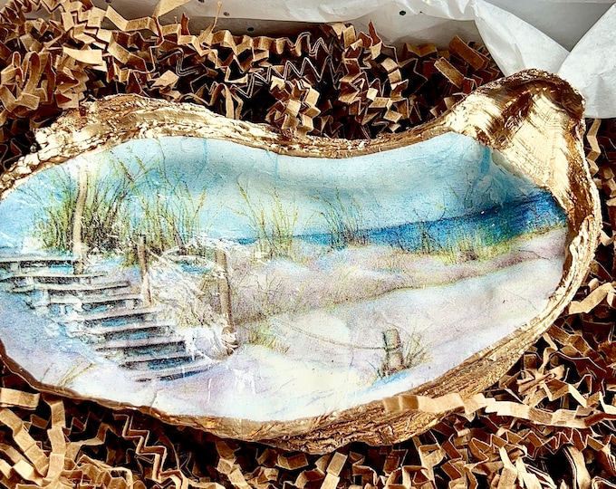 Bee on Scallop Shell, Jewelry Dish, Painted Shell, Trinket Dish ...