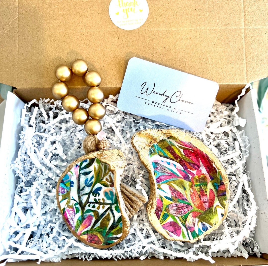 Palm Beach Event Favor and Decor Set Coastal Ring Dish Favor & Shell ...