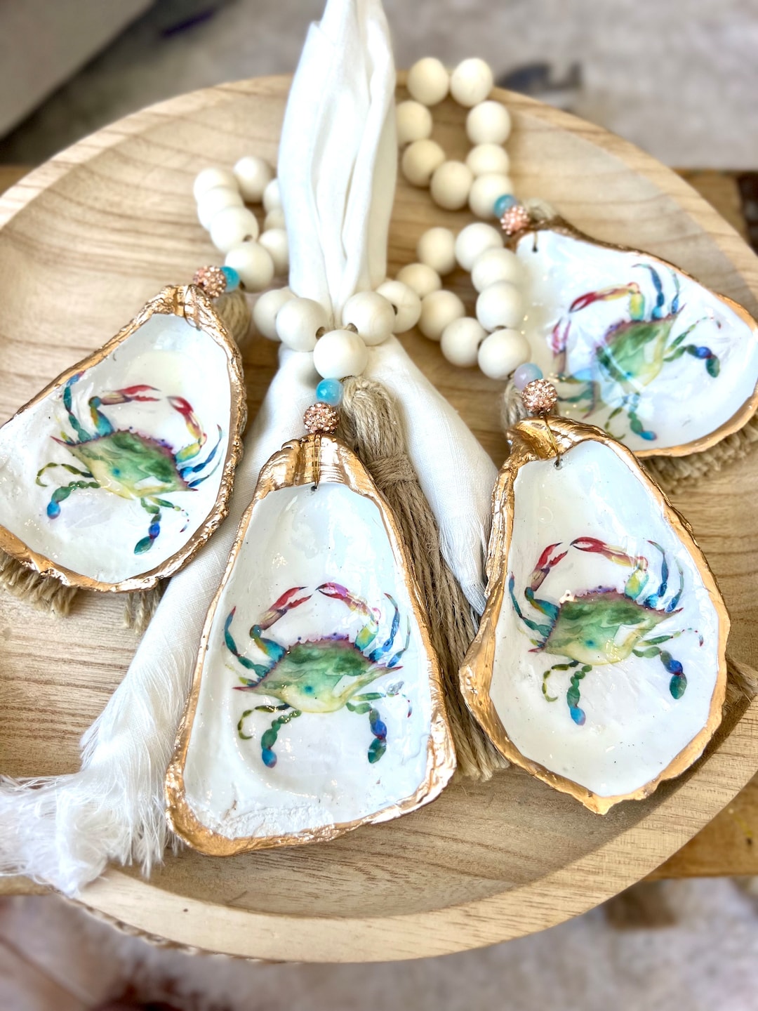 Destination Wedding Table Decor Idea Watercolor Crab. Beachy Shell ...