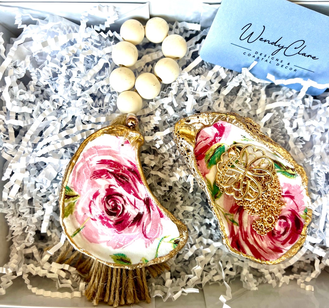 Palm Beach Event Favor and Decor Set Coastal Ring Dish Favor & Shell ...