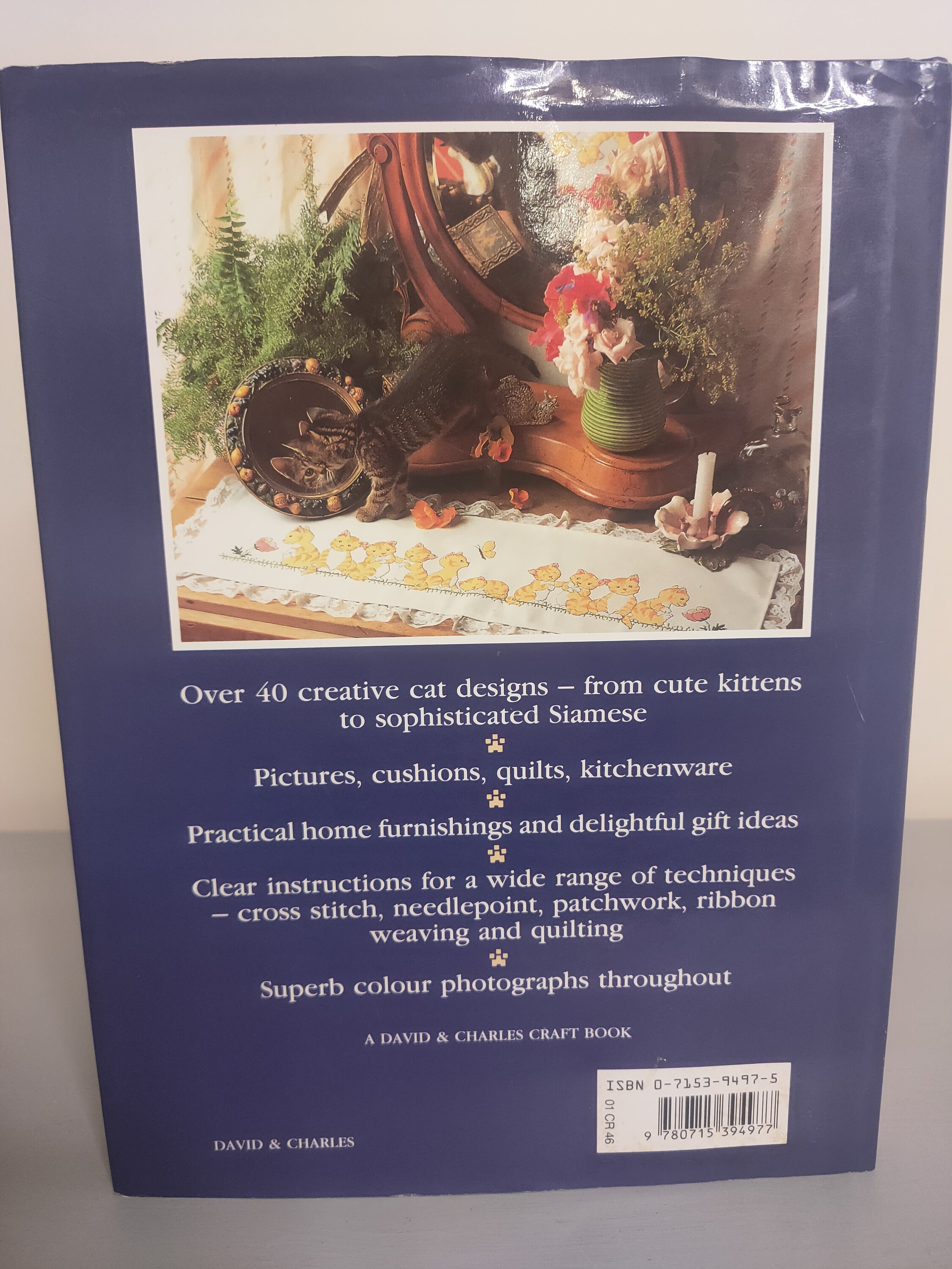 THE CRAFTY CAT Workbasket, Julie Hasler 1991, Craft Book, Cat Designs ...