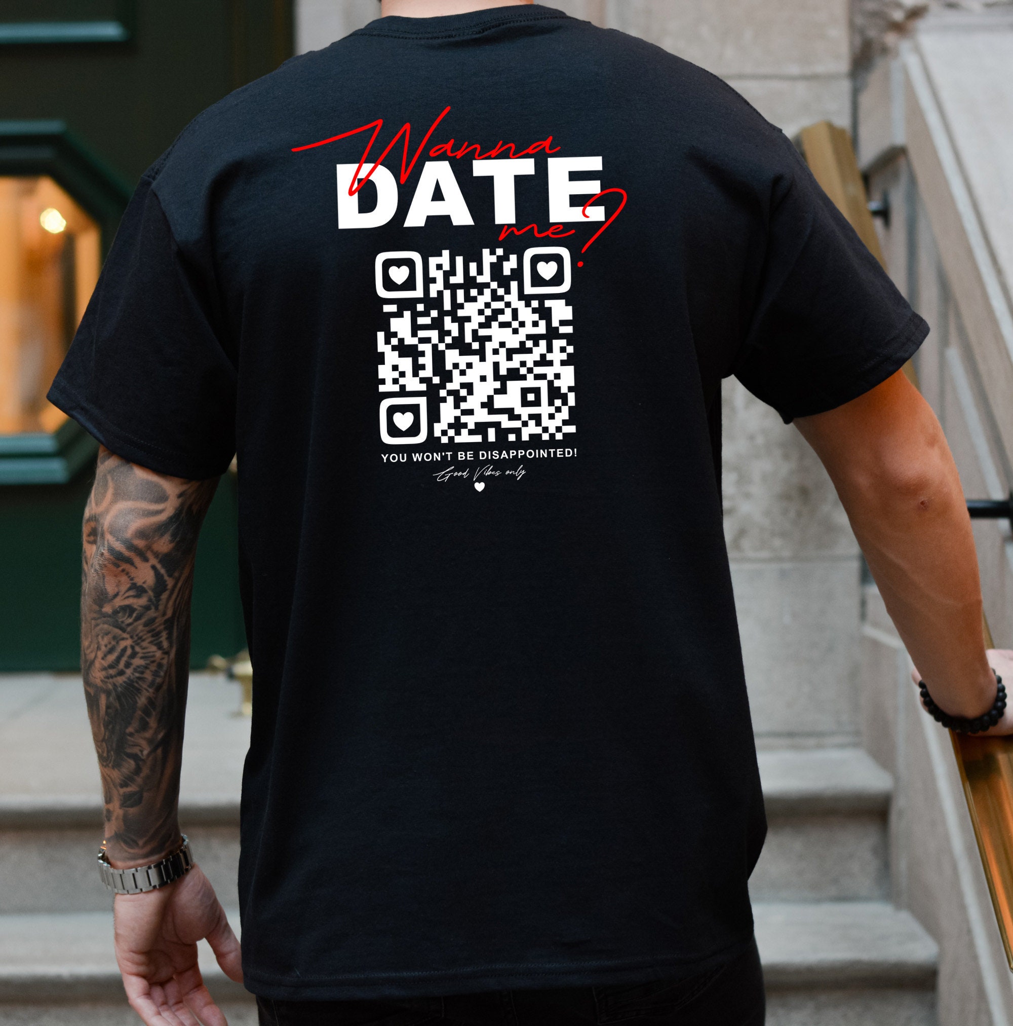 Wanna Date Me QR Code Shirt Personalisierter QR Code Tshirt Malle ...