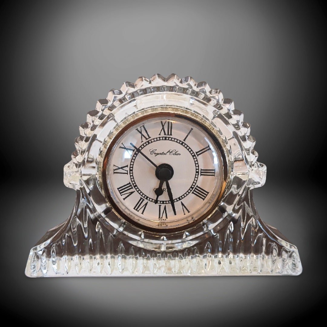 Vintage Décor Crystal Clear Shelf Clock Glass Mantle Clock Roman ...