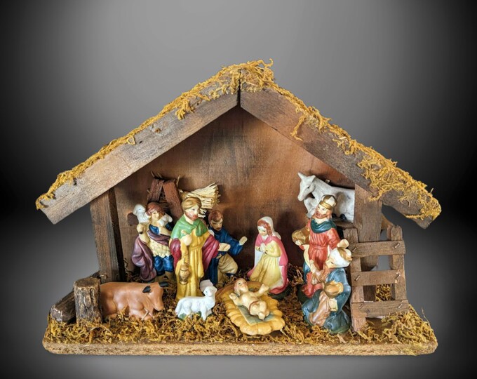 Vintage Nativity Stable With Ceramic Holy Family Figurines in Wooden ...