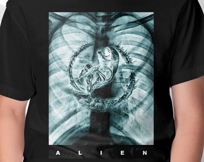 Alien X-ray Perspective Sci-fi Film 80's Movie Fan Art T Shirt Men's ...